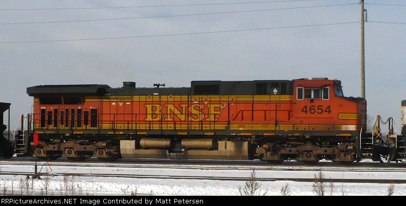 BNSF 4654